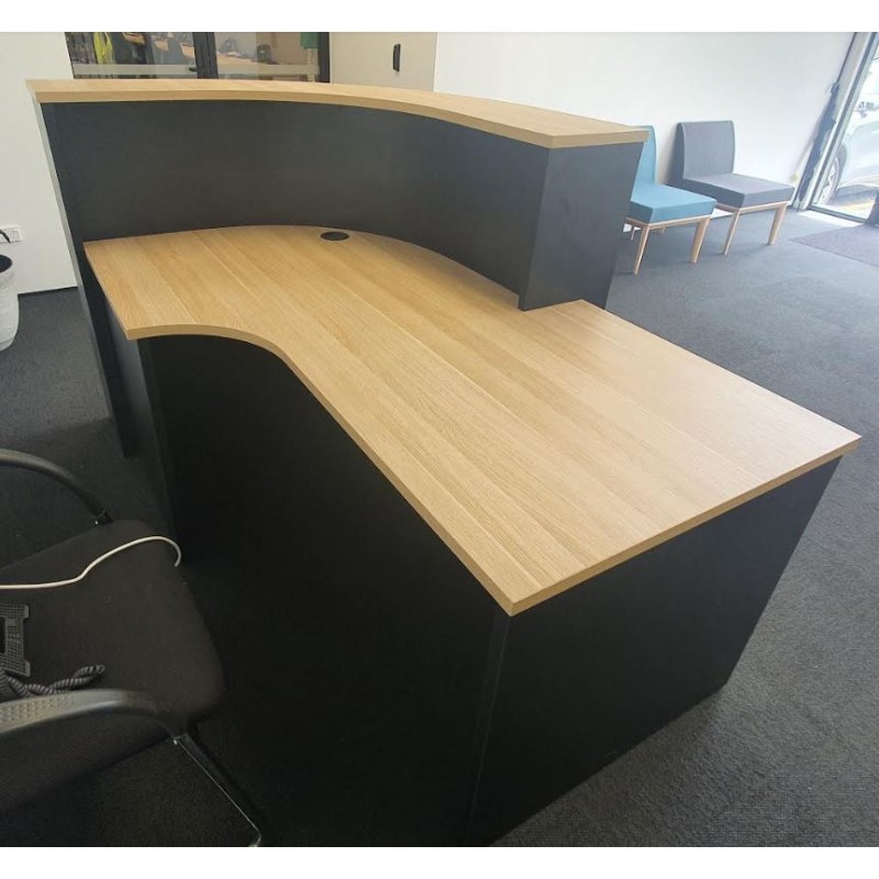 Jovian (Custom Reception Desks)
